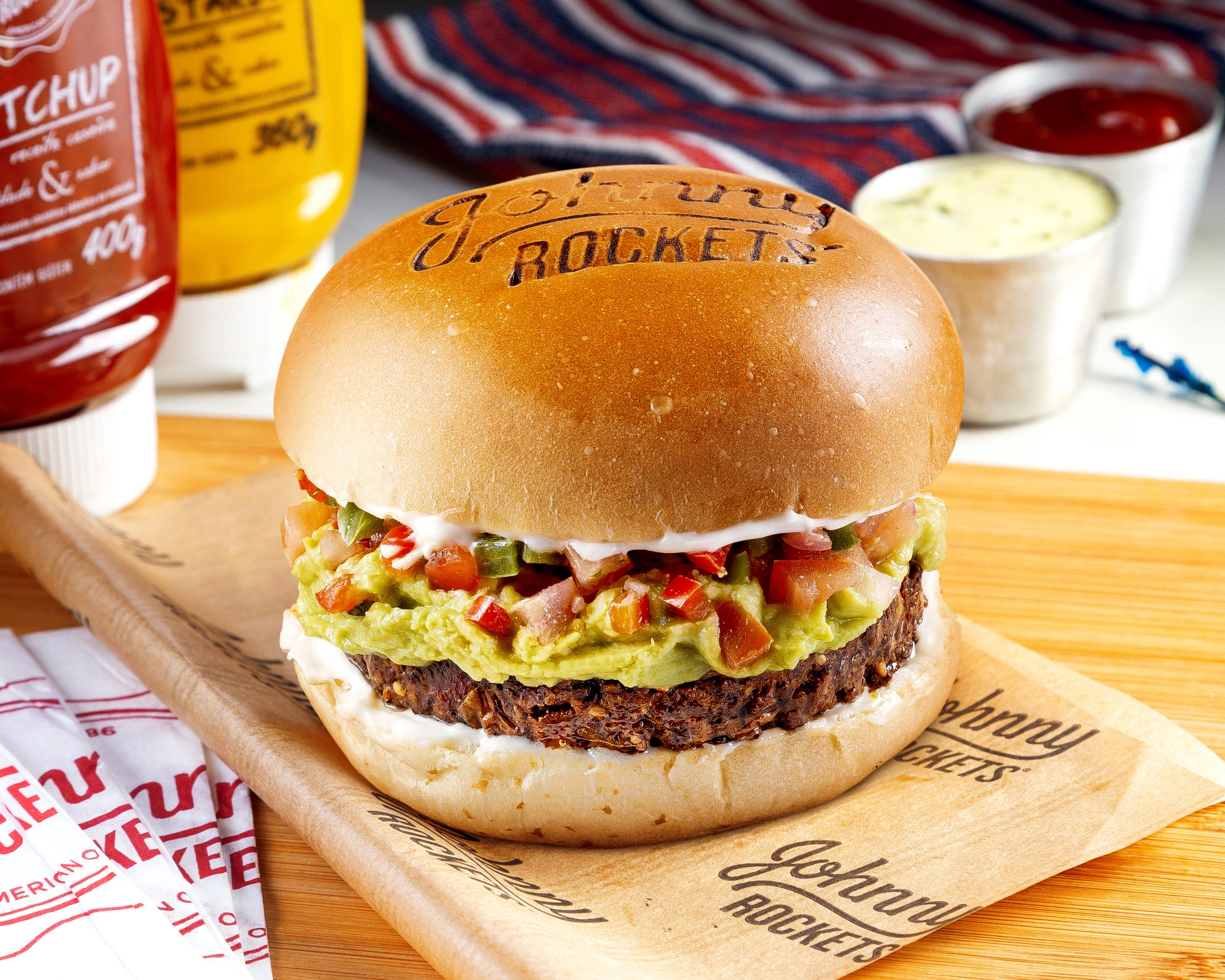Johnny Rockets amplia menu e aposta em burger vegano - GoWhere ...