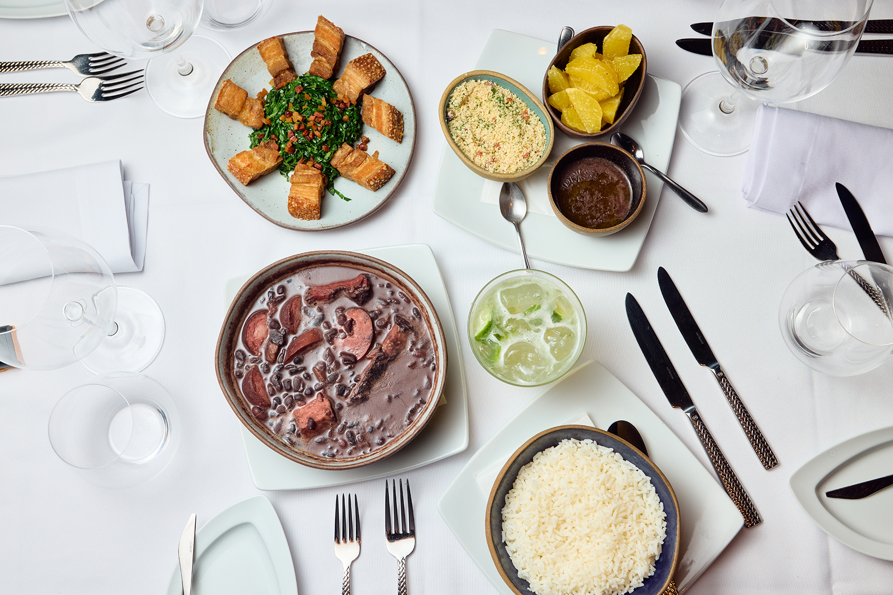 Dicas de restaurantes para degustar uma feijoada saborosa em São Paulo ...
