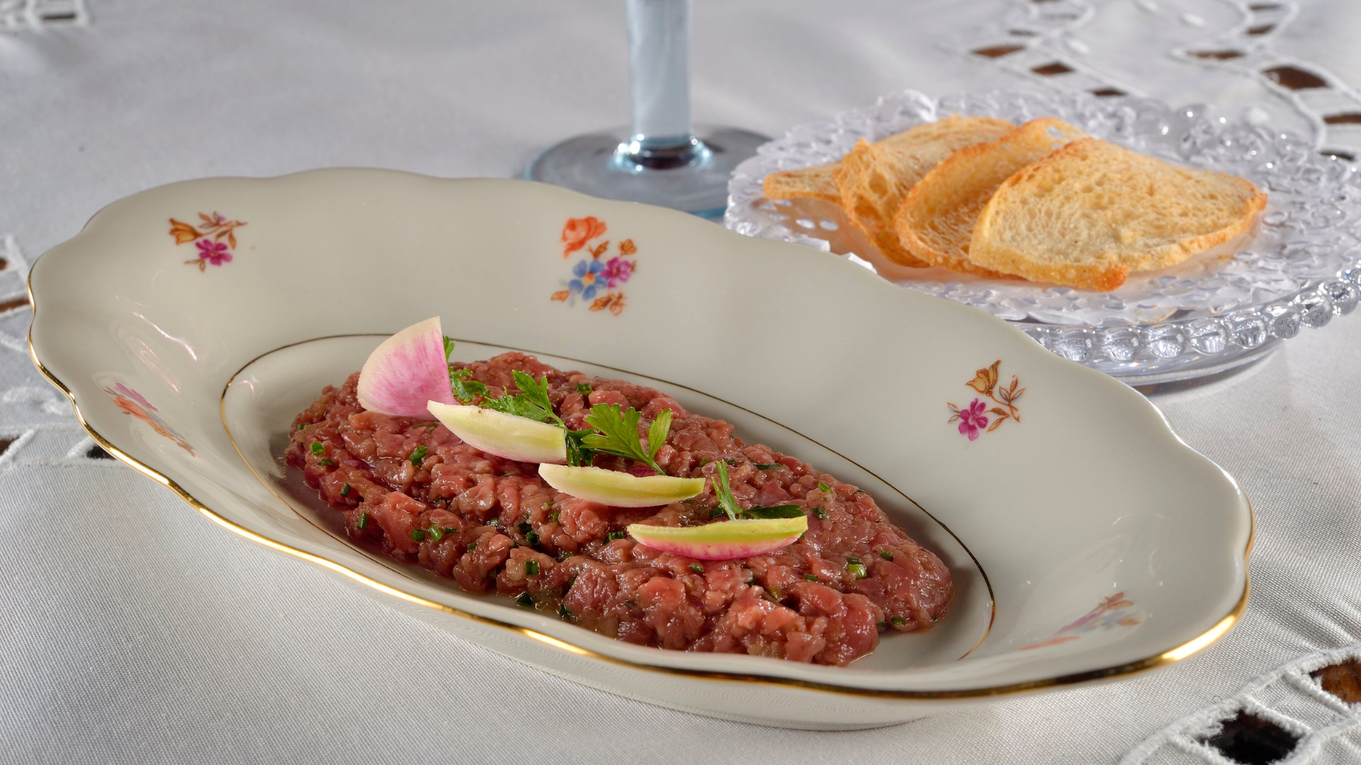 Chef Janaína Torres lança novo menu degustação no Bar da Dona Onça ...