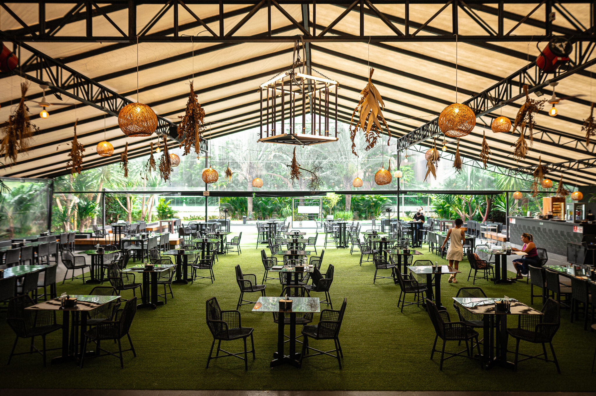 13 restaurantes e rooftops com vistas imperdíveis para apreciar São ...