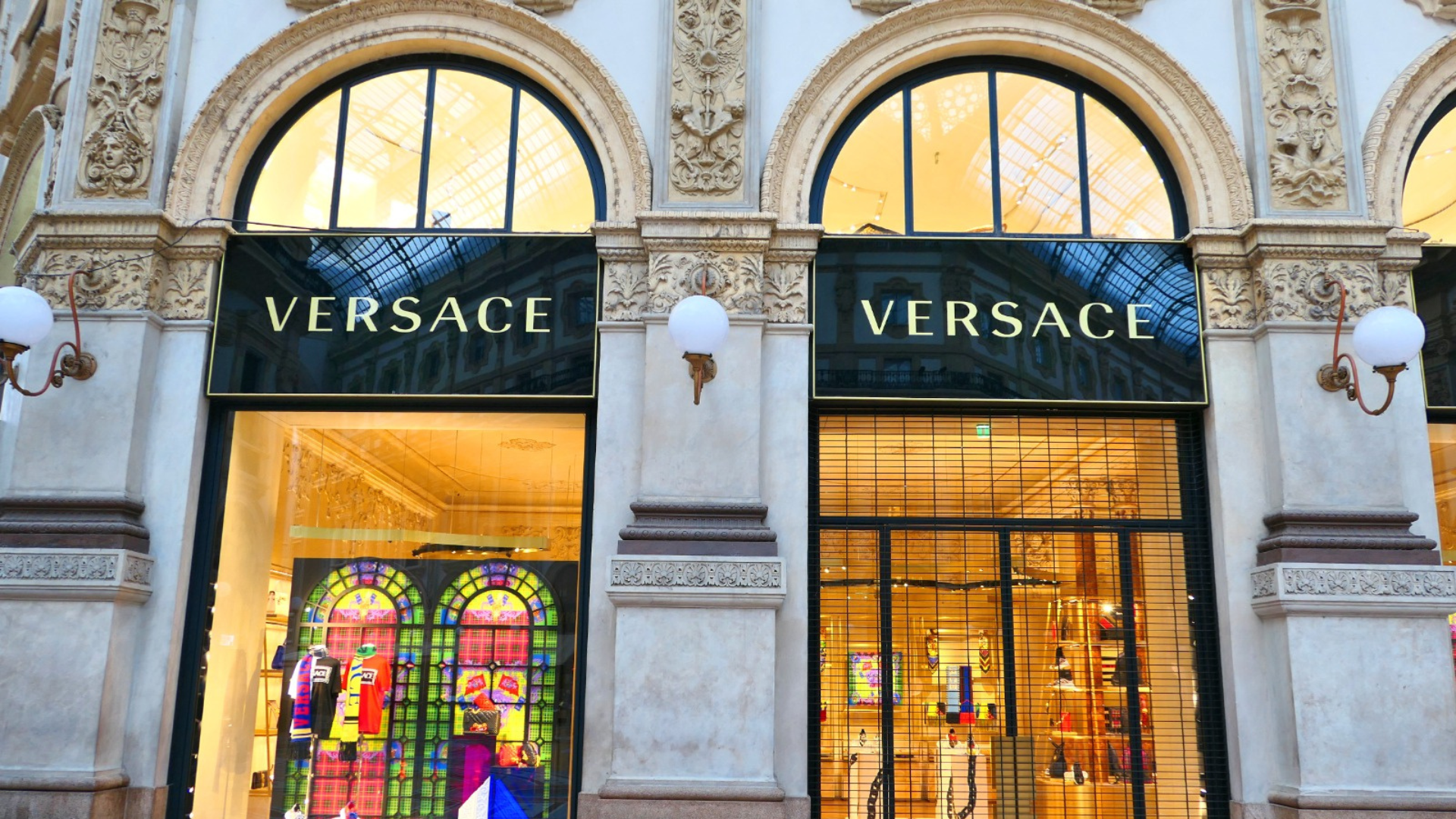 Prada anuncia a compra da Versace por cerca de US$ 1,4 bilhão - GoWhere - Lifestyle e Gastronomia