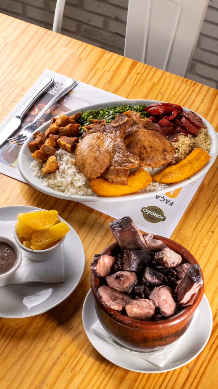 12 restaurantes para provar uma excelente feijoada em São Paulo ...
