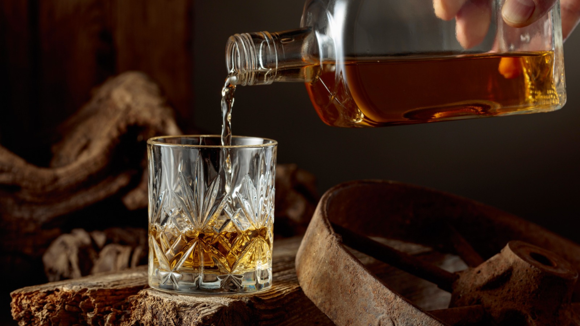 Conheça as 10 marcas de whisky mais icônicas do mundo - GoWhere ...